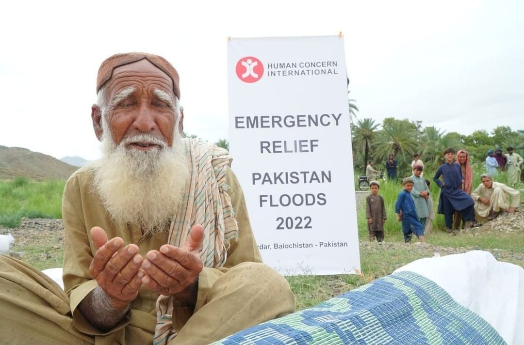 Pakistan Emergency Flood Relief with Human Concern International ...