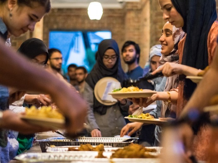 Ramadan on Campus | LaunchGood | LaunchGood
