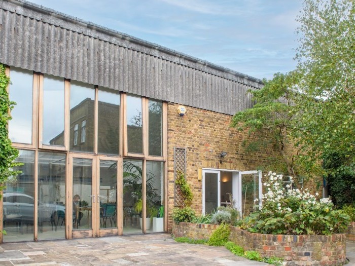 Hassan's URGENT APPEAL for High Barnet Islamic Centre | LaunchGood ...