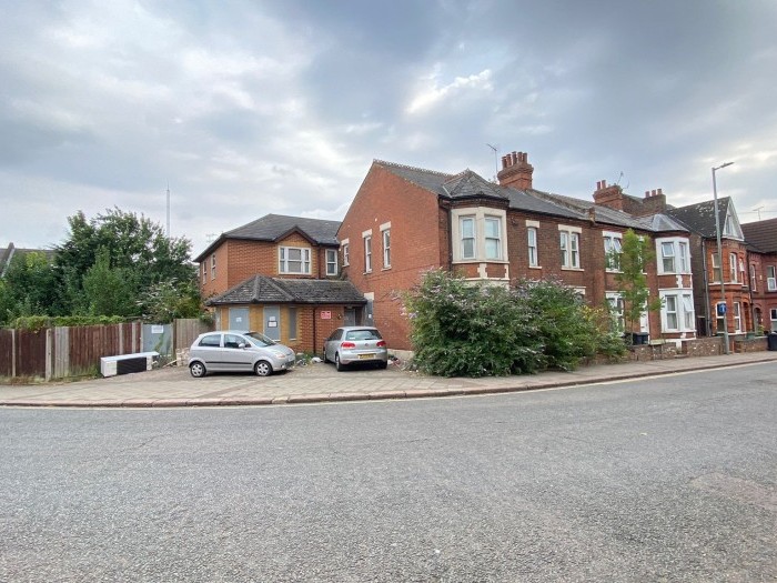 Bury Park Luton Mosque | LaunchGood