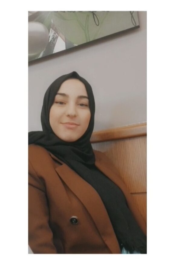 Helping Dima and her family into Canada from Gaza | LaunchGood