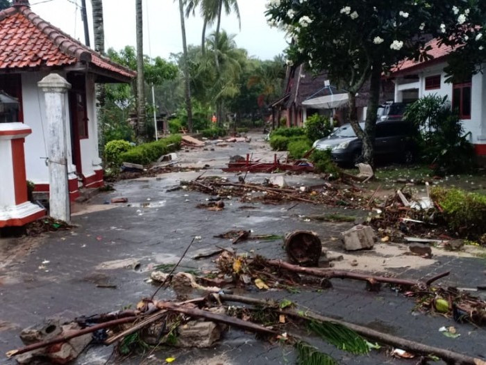 Sunda Straits Tsunami Emergency Relief | LaunchGood | LaunchGood