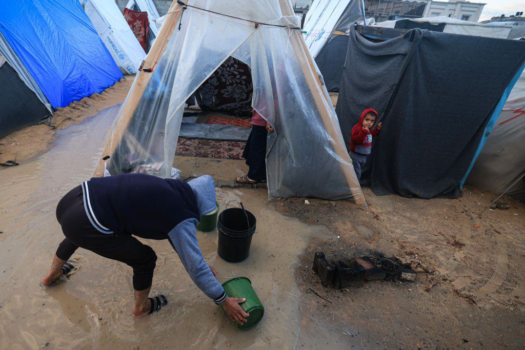 500 Winter Shelters for Gaza Families | LaunchGood