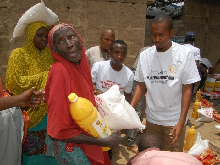 Help Us provide Ramadan Food to Poor Families | LaunchGood | LaunchGood