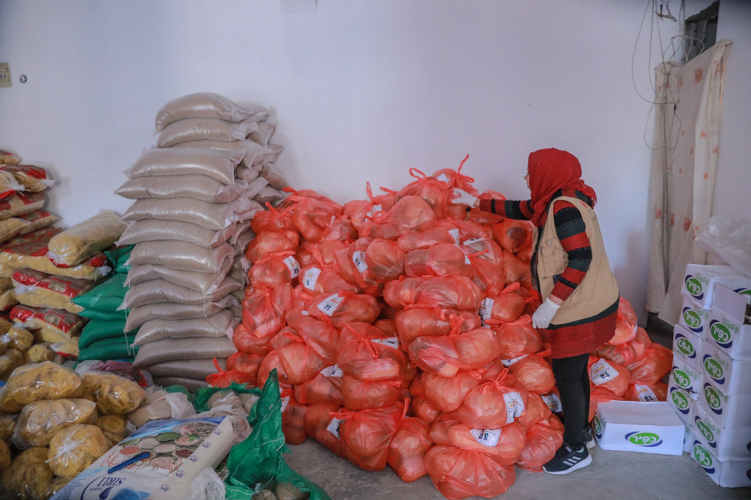 Feed Palestine | LaunchGood