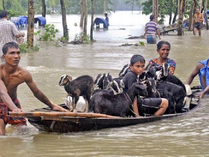 CAMPAIGN FOR HELPING THE FLOOD AFFECTED DESTITUTES IN SUNAMGANJ AREA OF ...