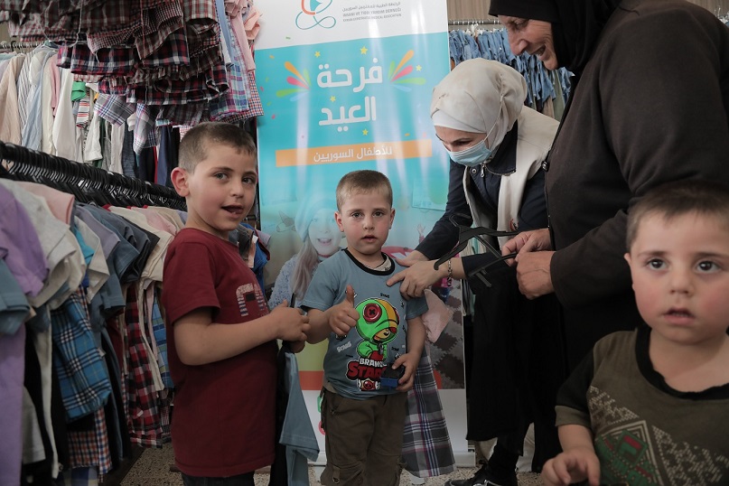 Send Eid gifts to Syrian Orphans & Children | LaunchGood | LaunchGood