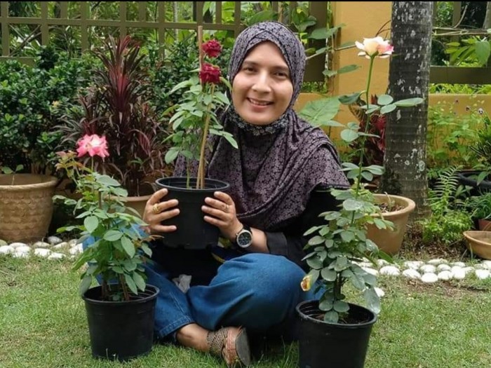 Stand with our dearest Nadhirah | LaunchGood